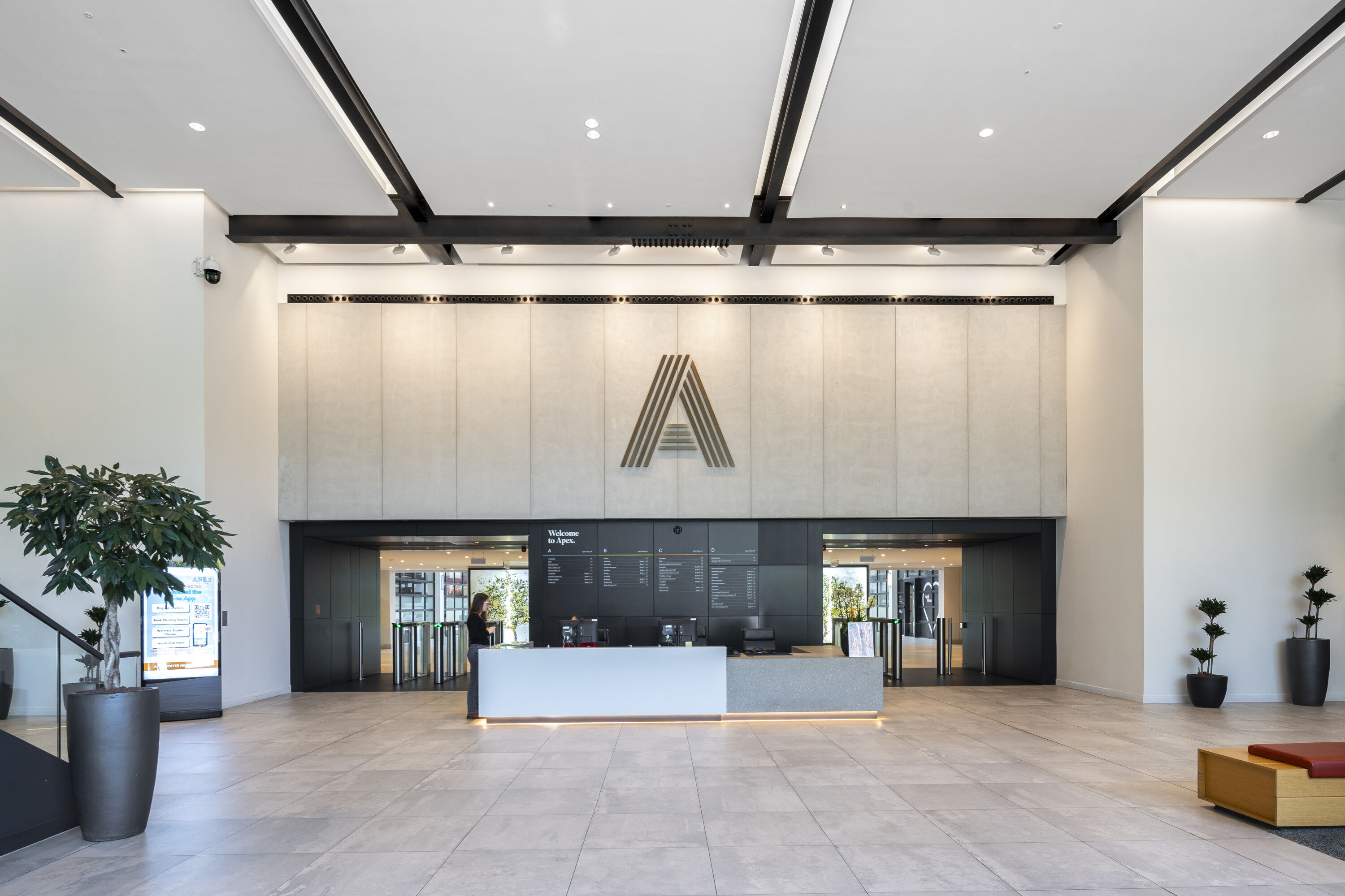 Reading Bridge House, Reading - Office property in Reading - Vail Williams