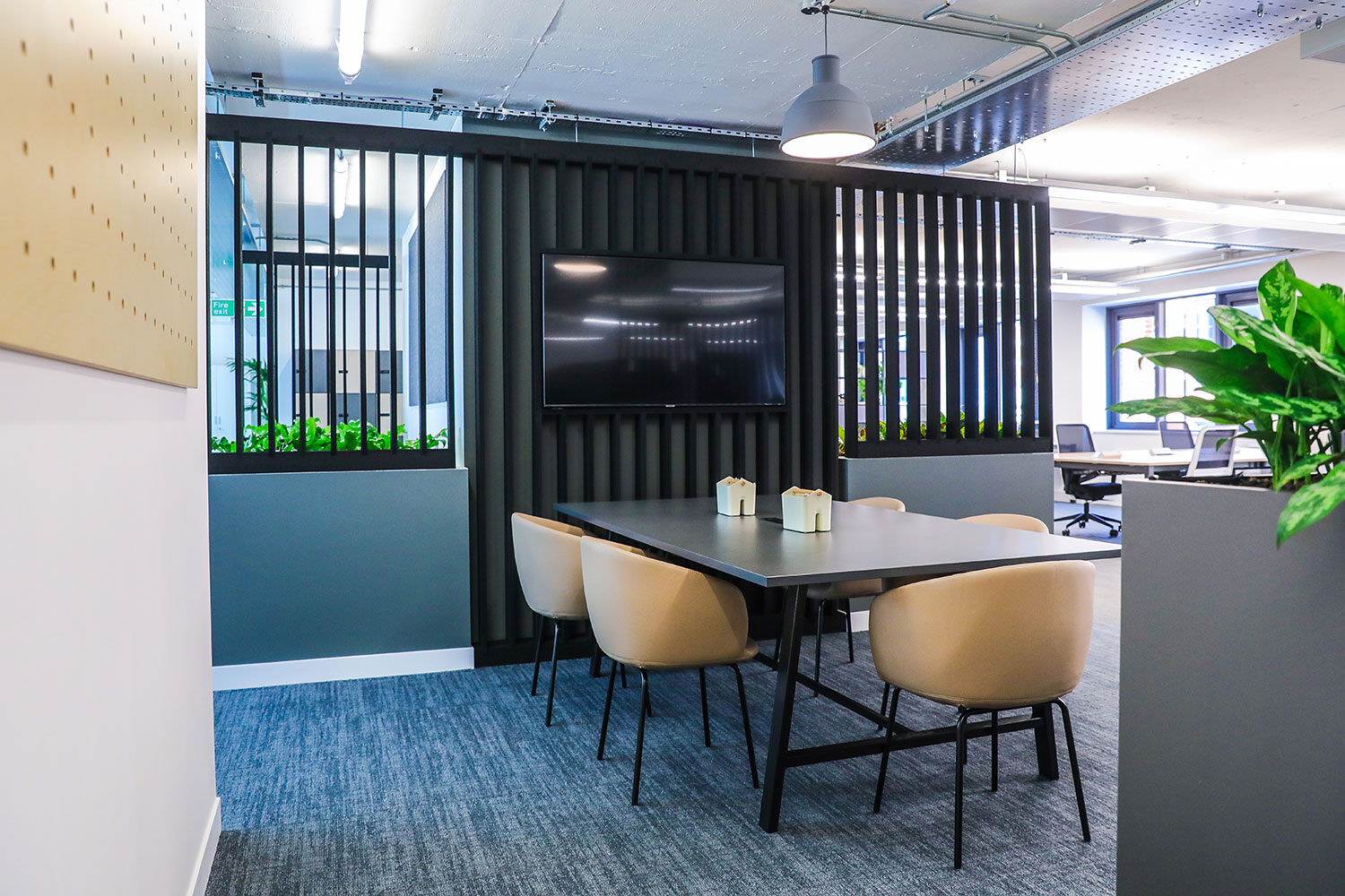 Reading Bridge House, Reading - Office property in Reading - Vail Williams