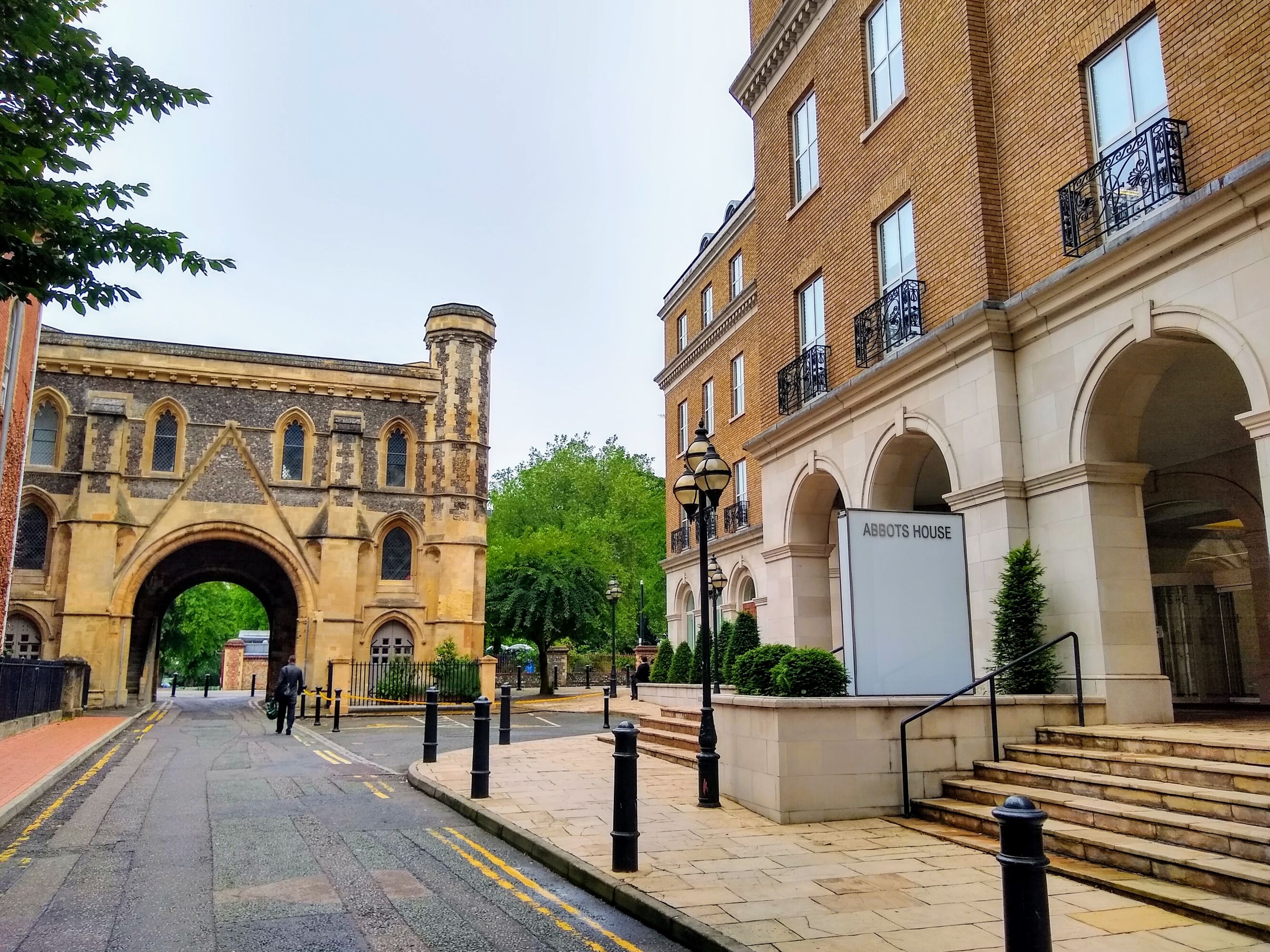 Reading Bridge House, Reading - Office property in Reading - Vail Williams