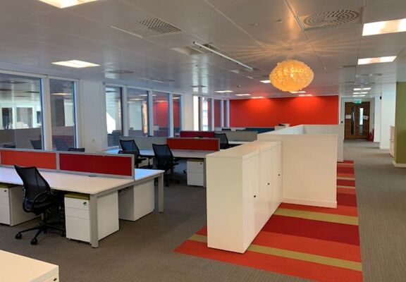 Export House, WOKING, Woking - Office property in Woking - Vail Williams