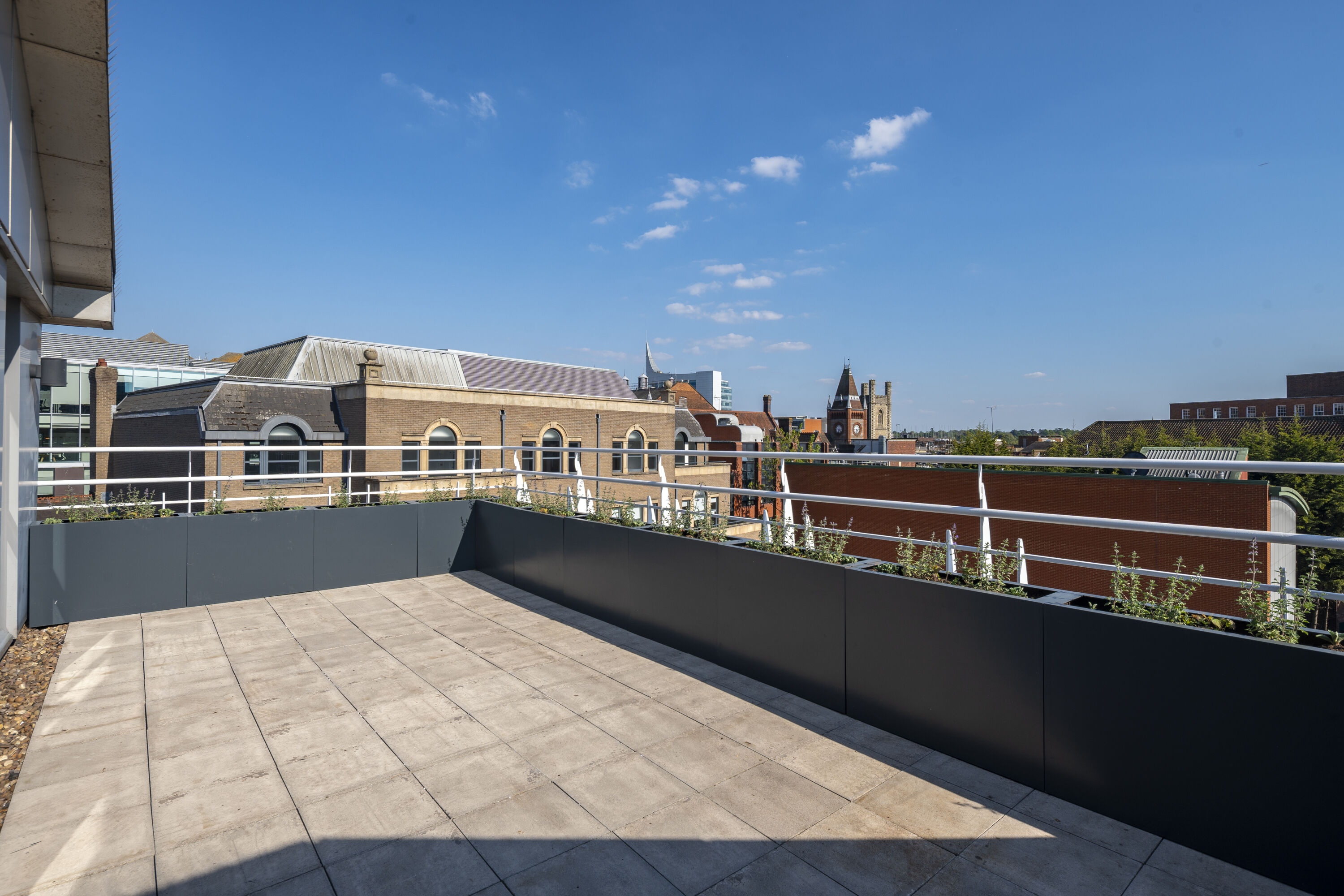 Apex Forbury Road, Reading - Office property in Reading - Vail Williams