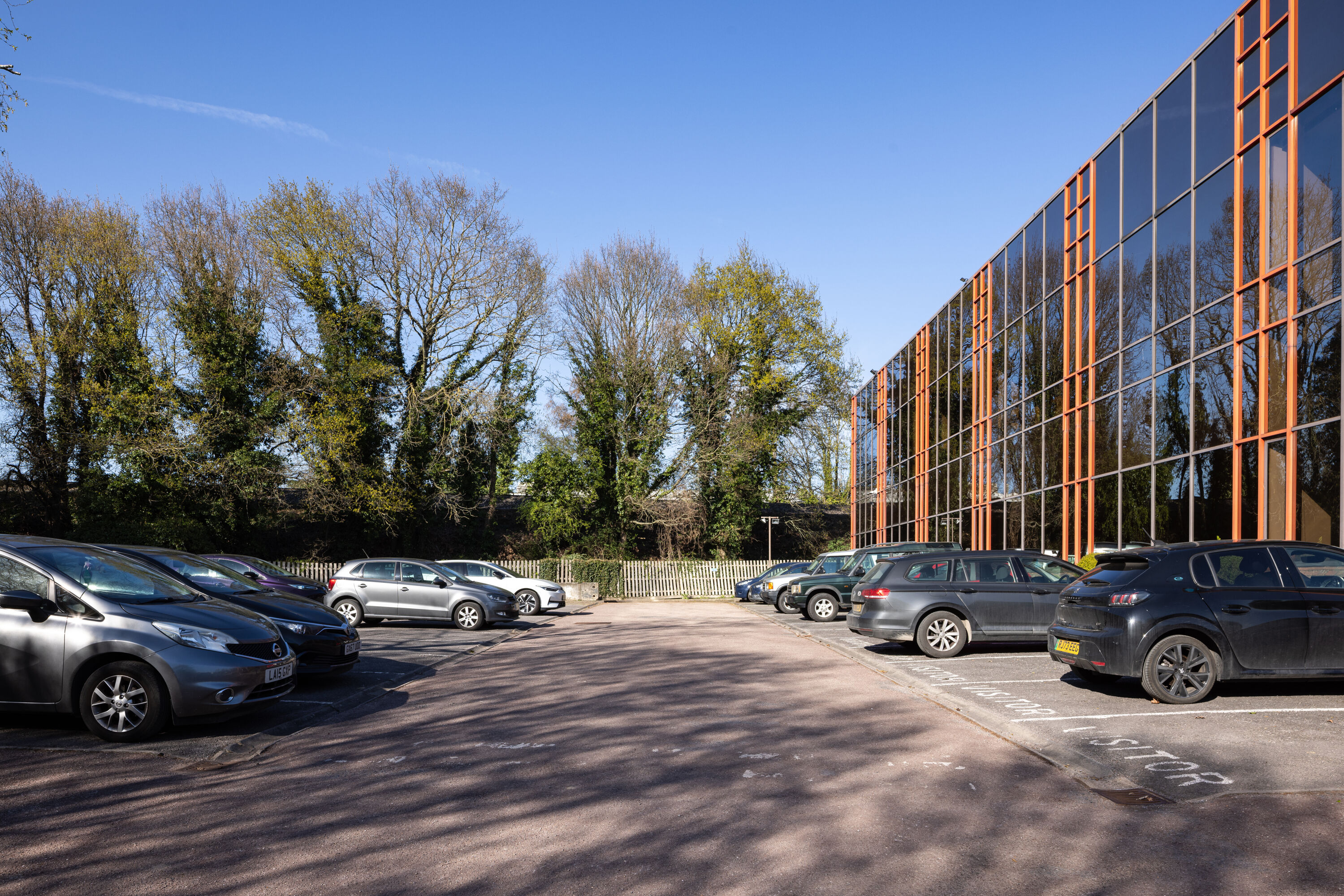 Alfa Laval Tower Great West Road / M4 Corridor, Brentford - Office ...