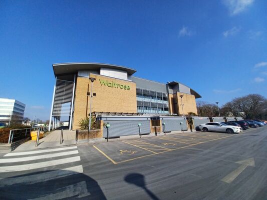 Spedan House, Bracknell - Office property in Bracknell - Vail Williams